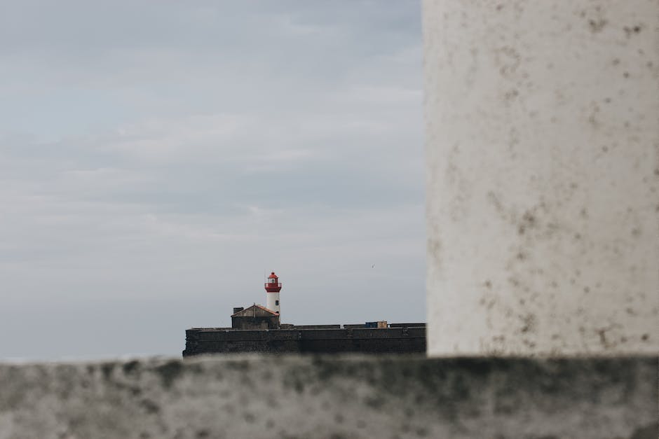 Navigating It Infrastructure In A Serverless World Embracing Cloud